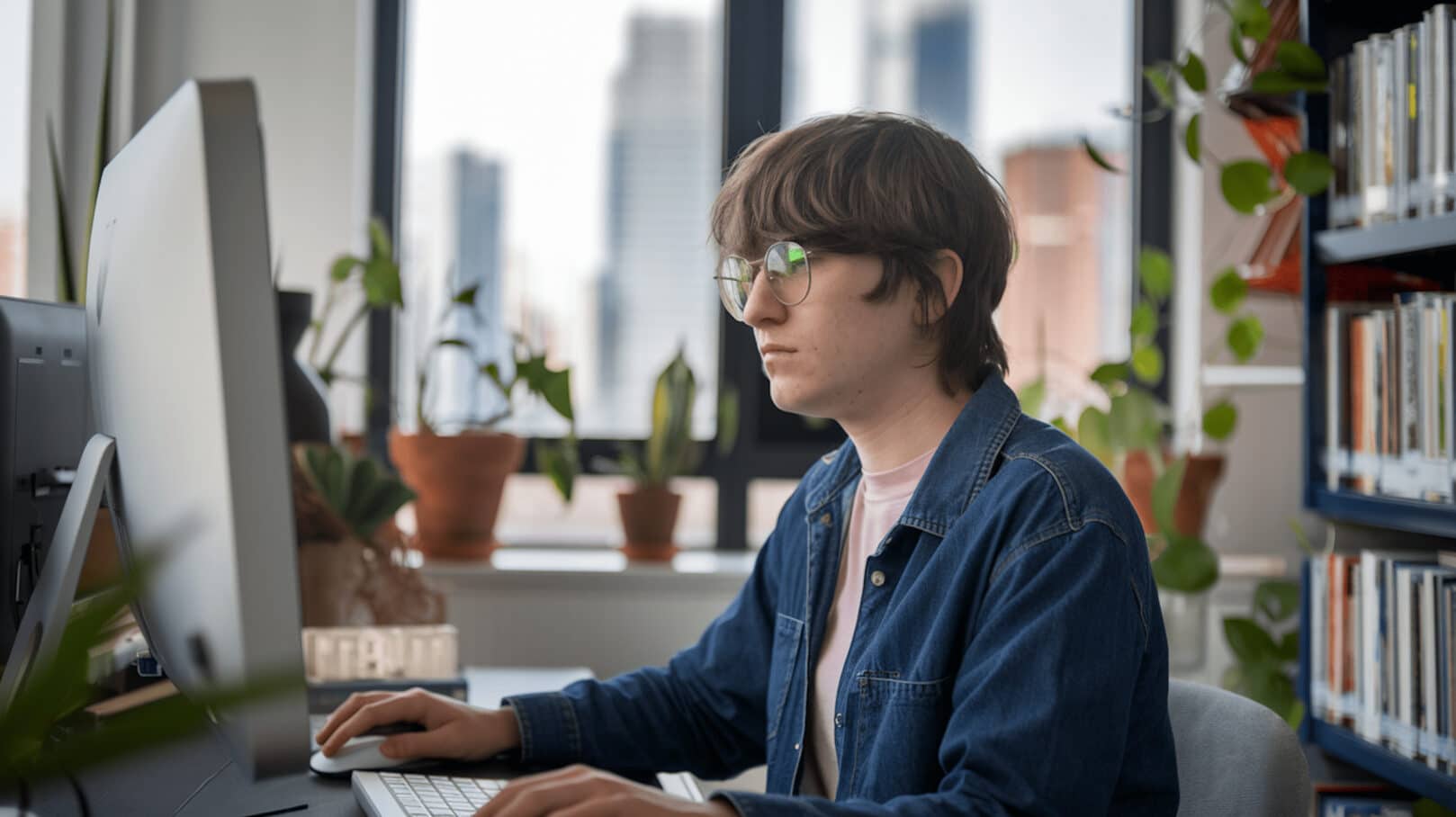 ChatGPT for Project Management: 20 Prompts & Hacks for PMs